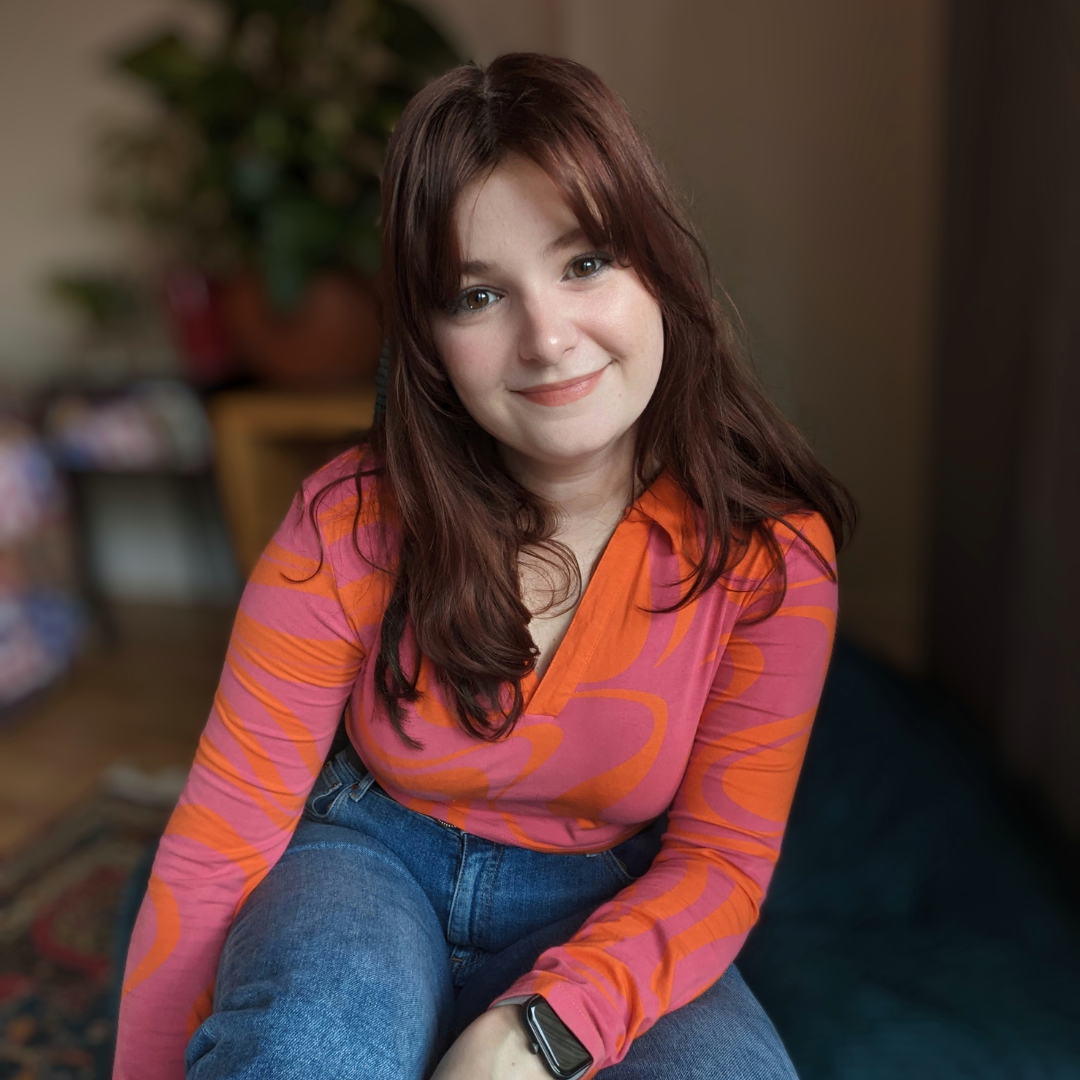 Sophie Hare | APDO